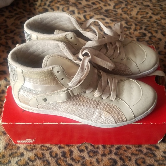 Puma | Shoes | Hightop Cream Puma Leathermesh Snakeskin Accent | Poshmark